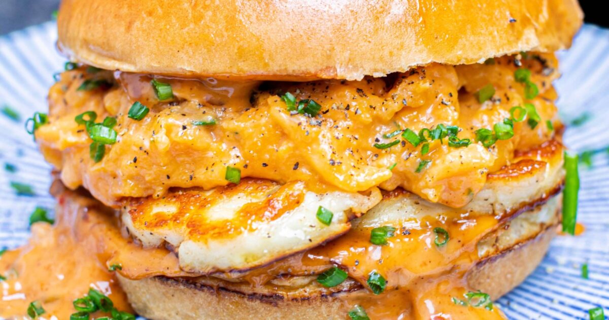 Halloumi Breakfast Sandwich | Mob