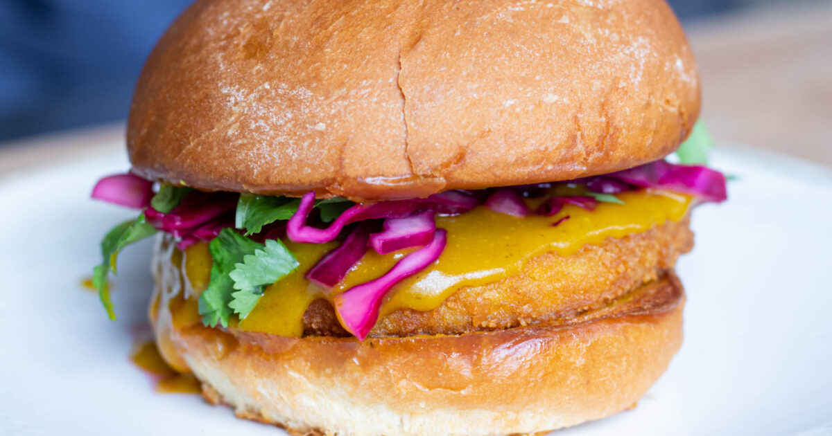 Crispy “Chicken” Pumpkin Katsu Curry Burger | Mob