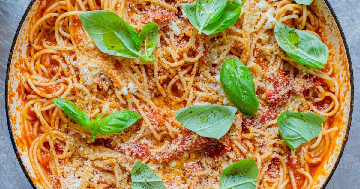 Family Meal Spaghetti | Mob
