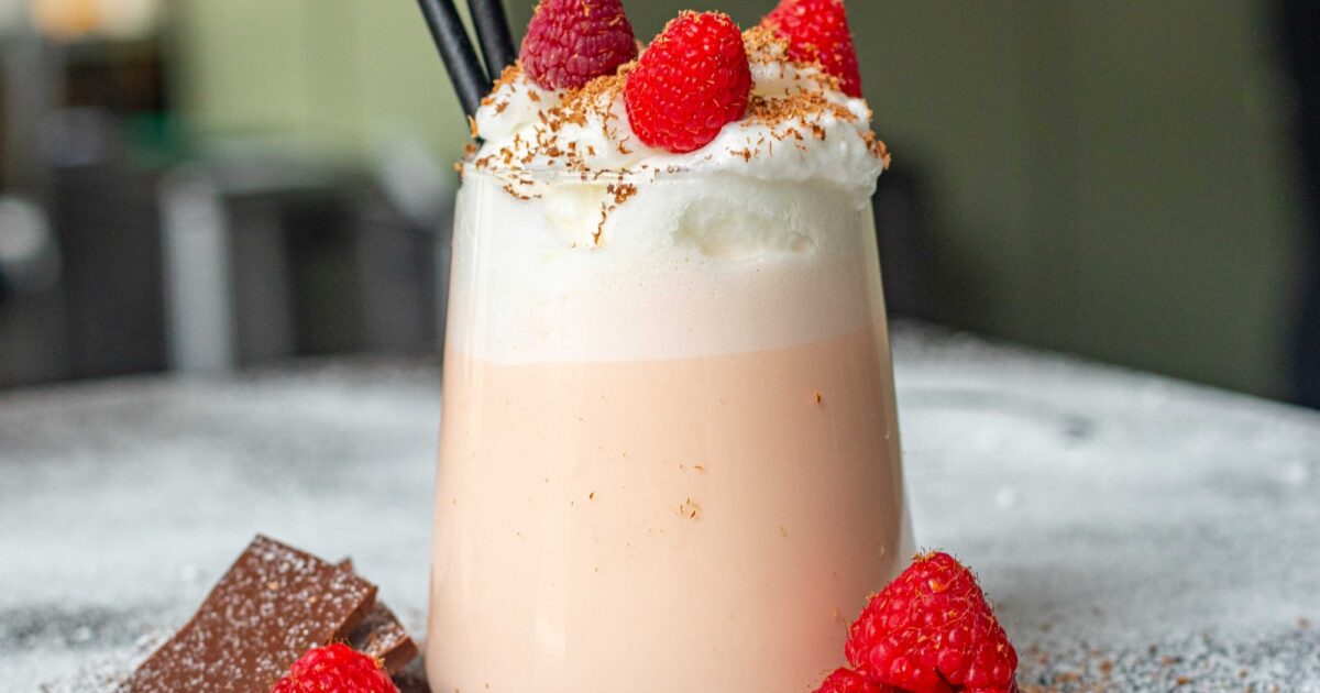 Raspberry Eggnogg | Mob