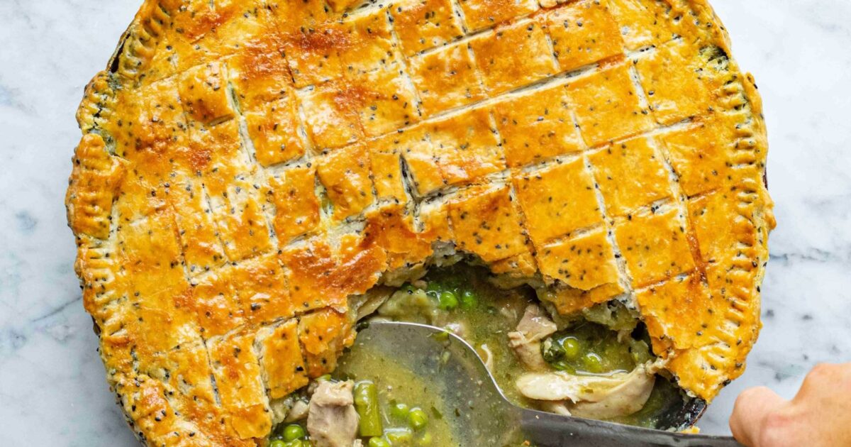 Best Chicken Pie Recipe — How To Make Chicken Curry Pie | Mob