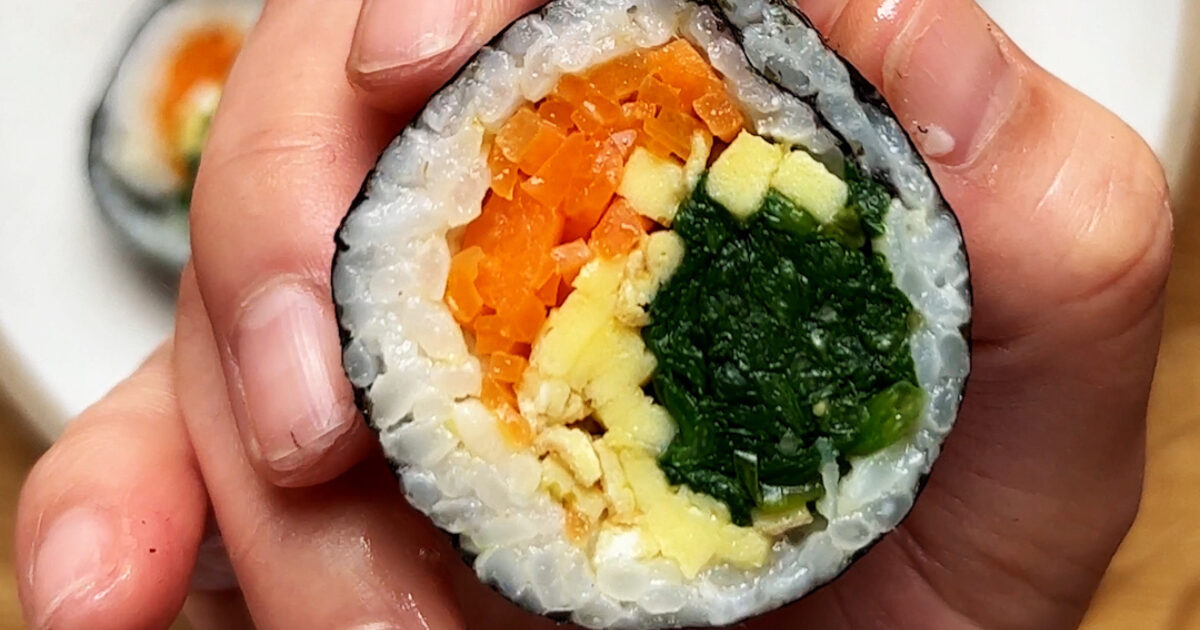 Best Gimbap Recipe – Three-Coloured Seaweed Rice Roll | Mob