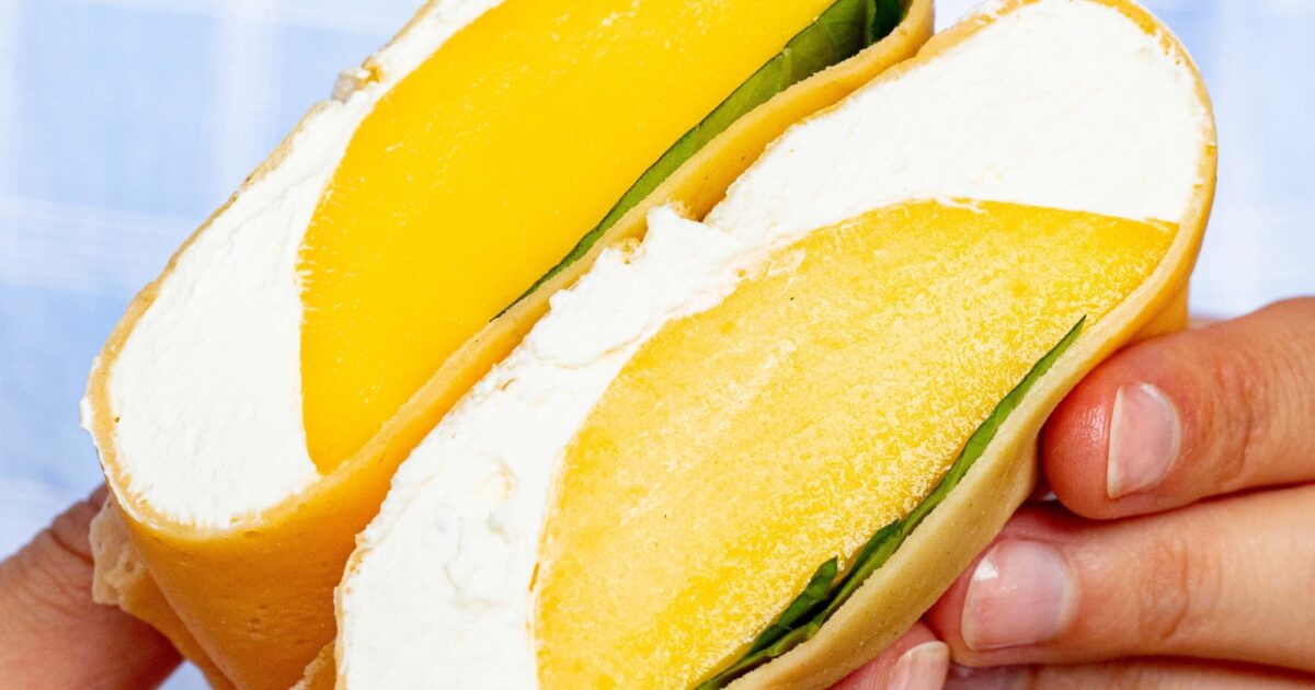 Mango Pancakes | Mob