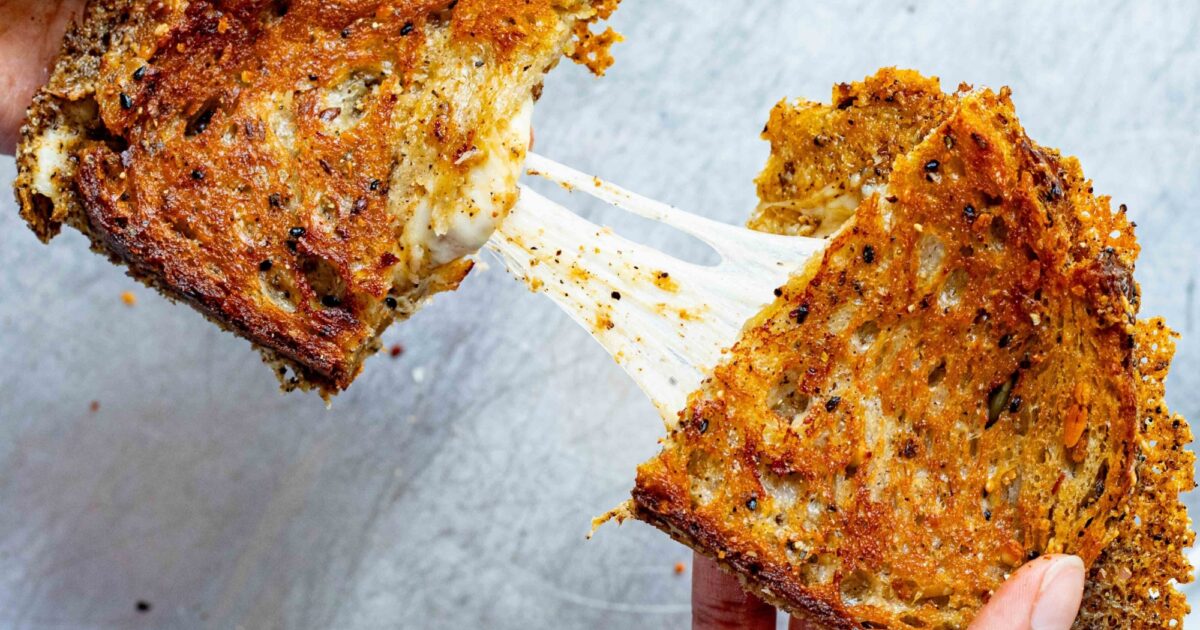 Cacio E Pepe Toastie | Mob