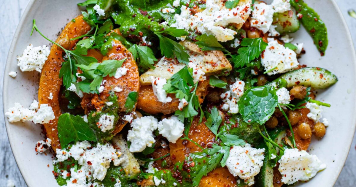 Squash & Chickpea Fattoush With Crispy Pitta Chips | Mob