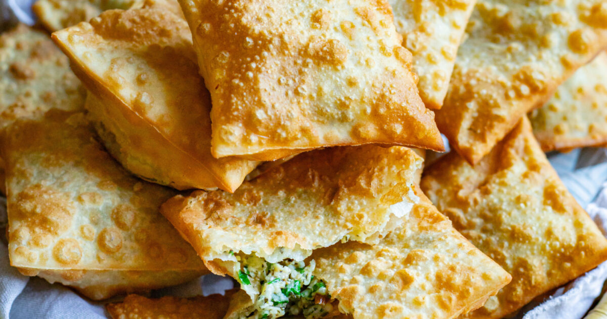 Deep-Fried Hellim Böreği (Halloumi-filled Pastries) | Mob