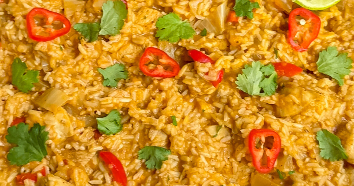 Thai Red Chicken One-Pot Rice Recipe | Mob