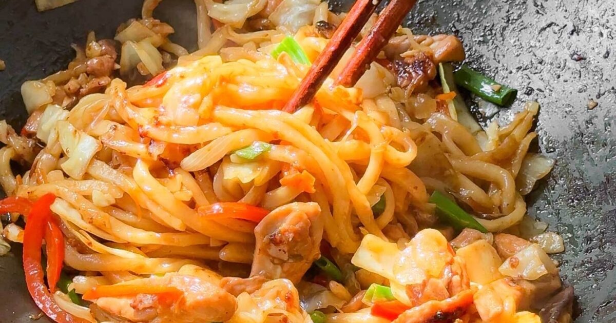 Chicken Yaki Udon | Mob