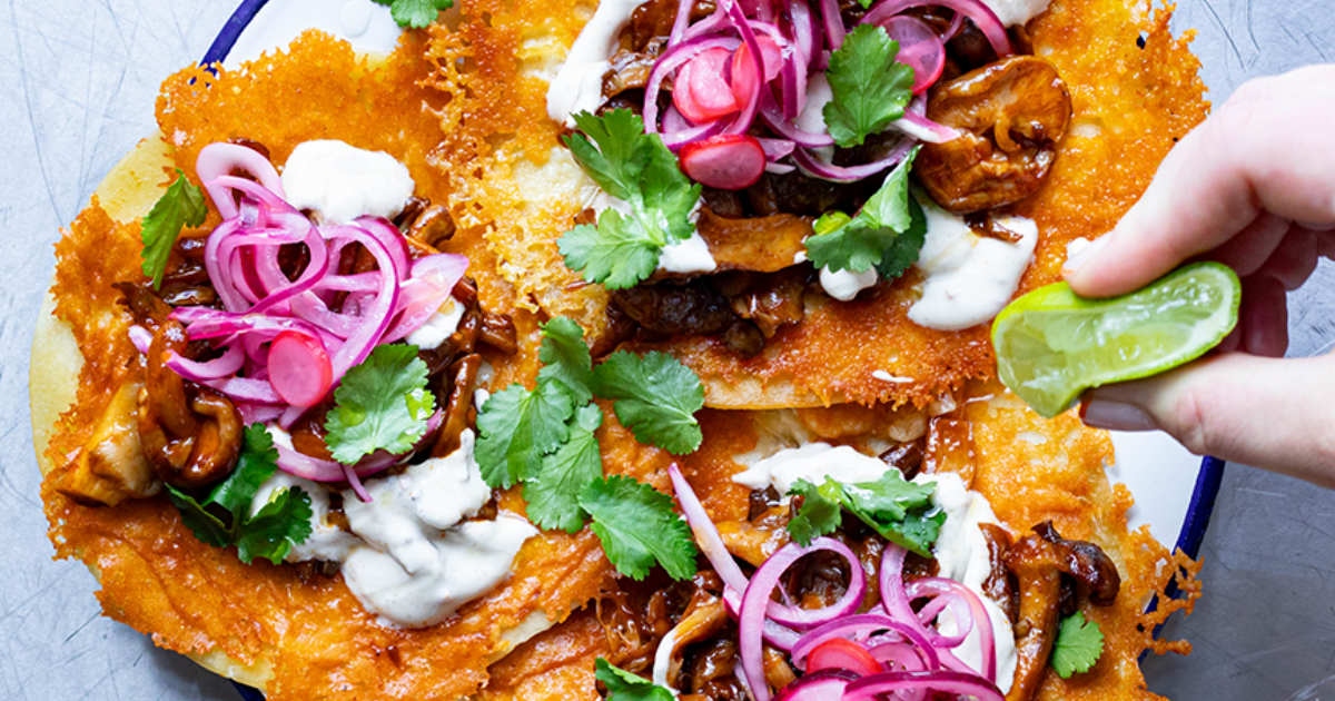 Meaty Pulled Mushroom Barbacoa Tacos | Mob