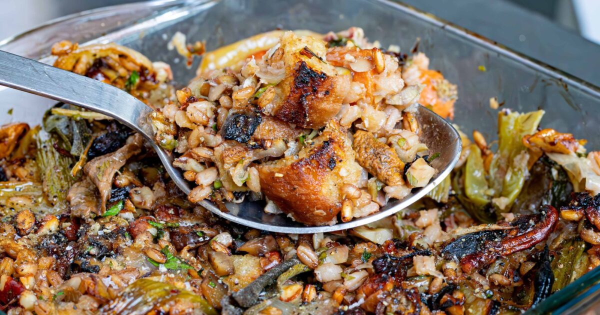 Apple, Pecan & Pearl Barley Stuffing Recipe | Mob