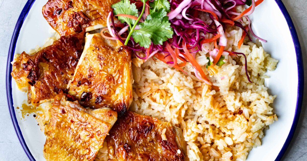 Ginger Garlic Rice, Crispy Chicken & Spicy Slaw | Mob