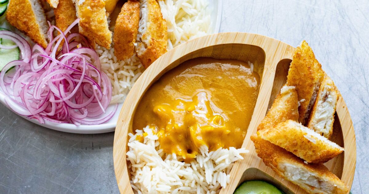 Fish Finger Katsu Curry | Mob