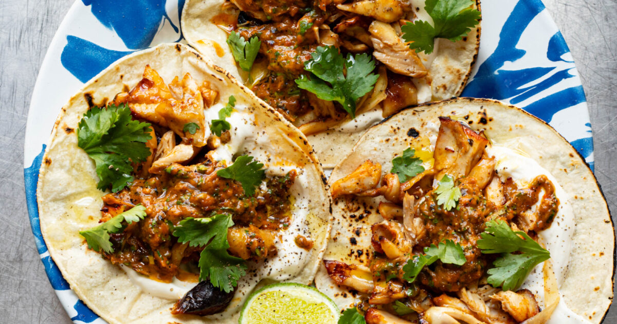 Honey-Dijon Chicken Tacos with Charred Pepper Salsa | Mob