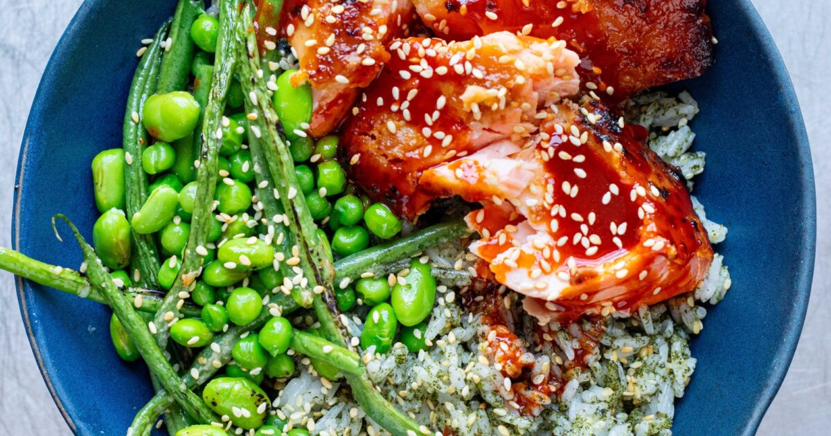 Miso Gochujang Salmon & Nori Rice | Mob