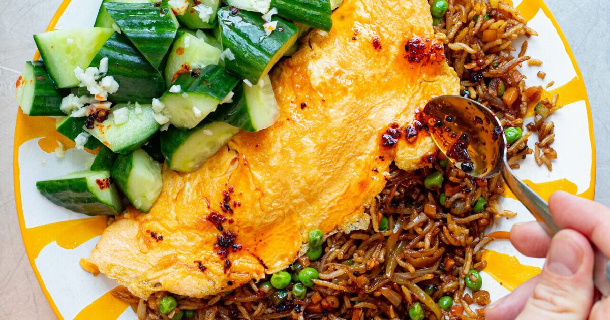 Omu Rice & Quick Pickled Cucumbers | Mob