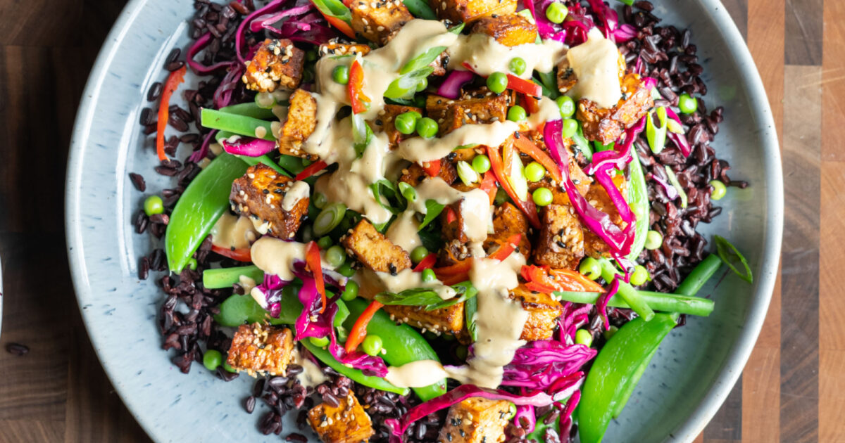 Black Rice With Crunchy Greens & Miso Dressing | Mob
