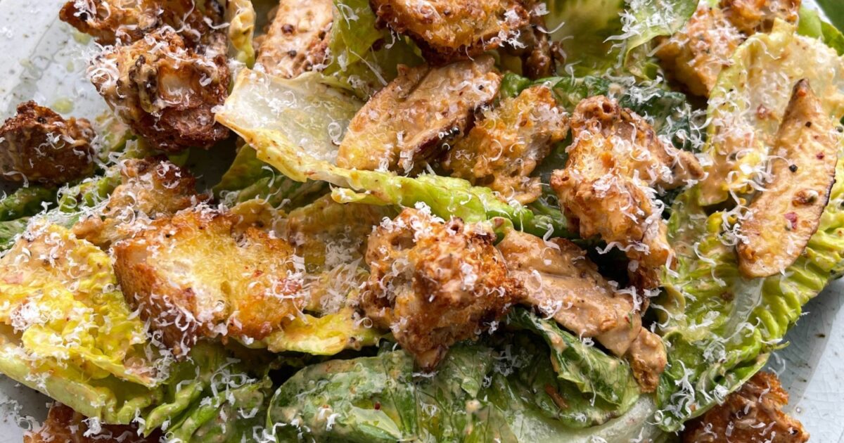 XO Chicken Caesar Salad | Mob